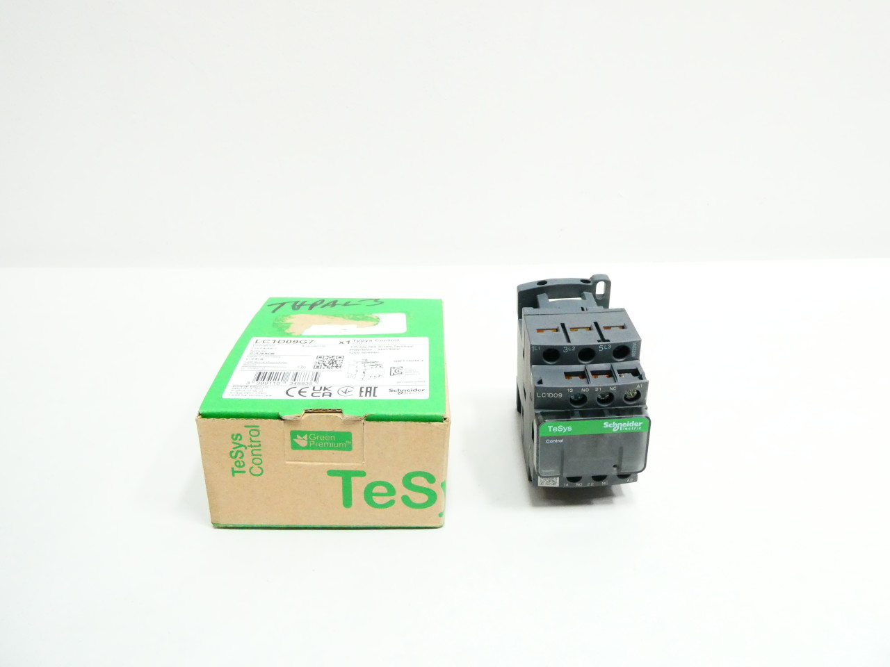 SCHNEIDER LC1D09G7 120V-AC 35A AMP 5HP AC CONTACTOR - MRO INDUSTRIAL