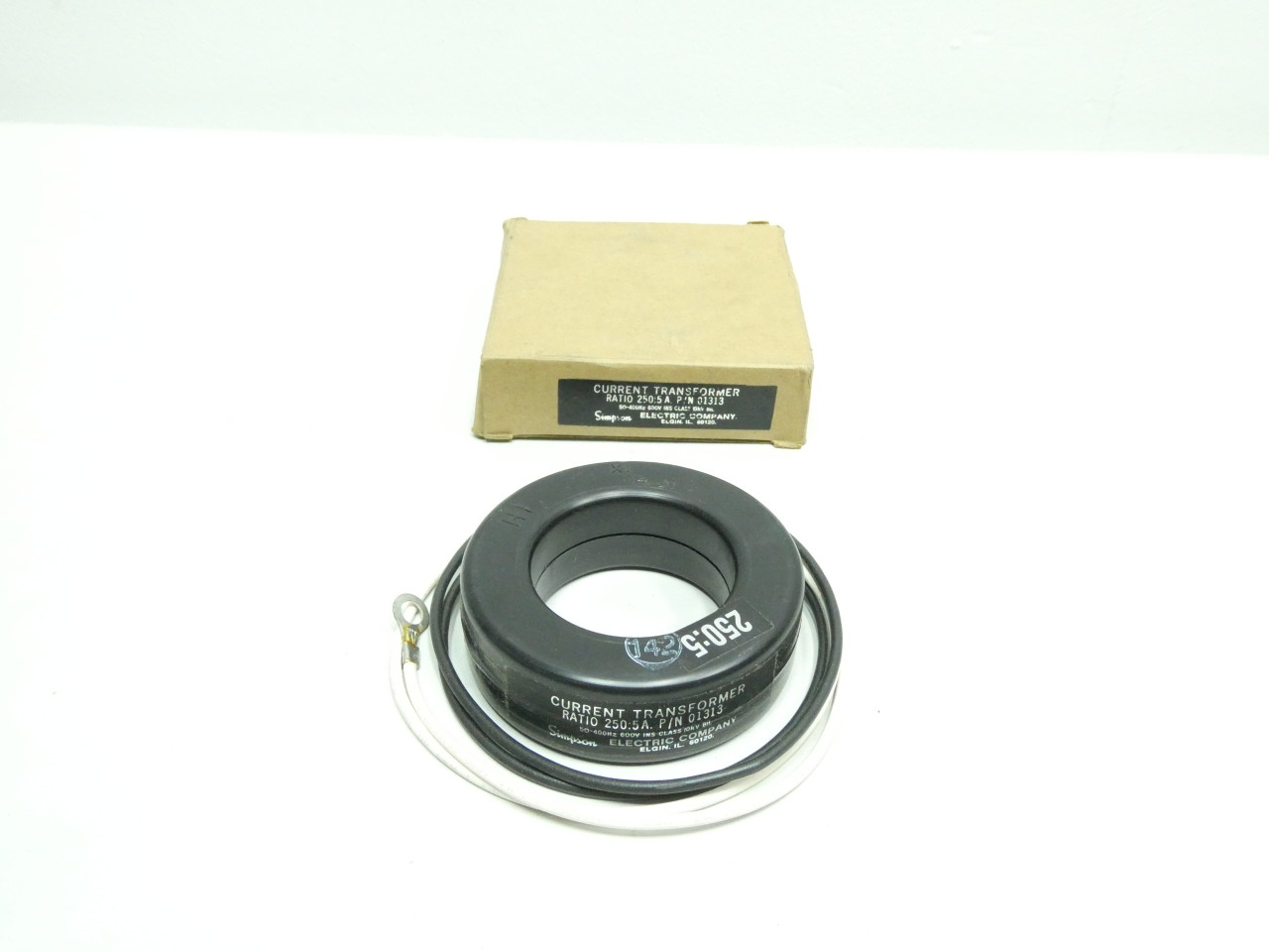 SIMPSON 01313 250:5 600V-AC CURRENT TRANSFORMER - MRO INDUSTRIAL