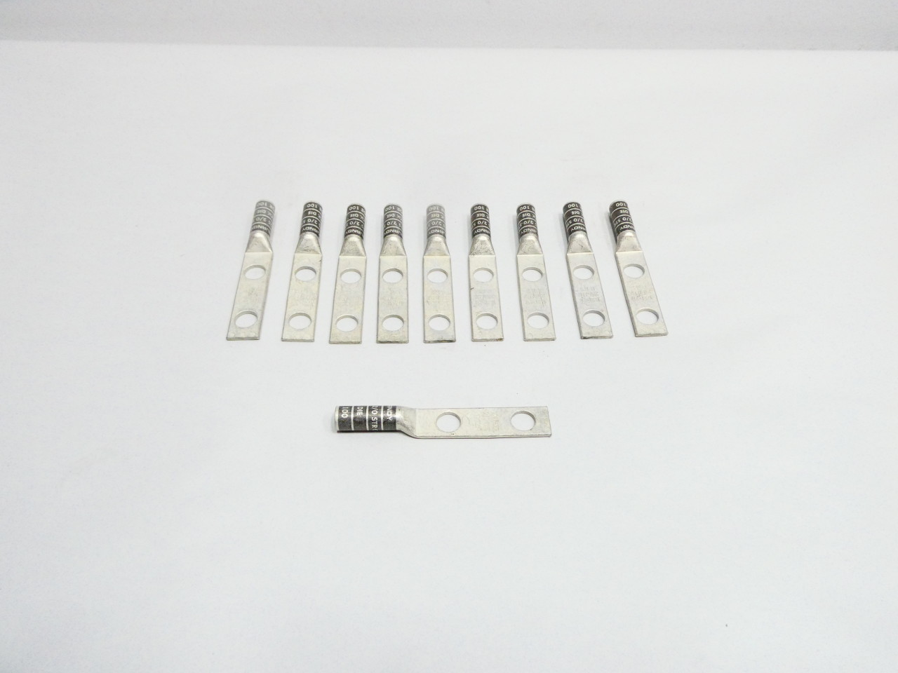 BURNDY YA262N BOX OF 10 HYLUG 2-HOLE 1/2IN CONNECTOR - MRO INDUSTRIAL