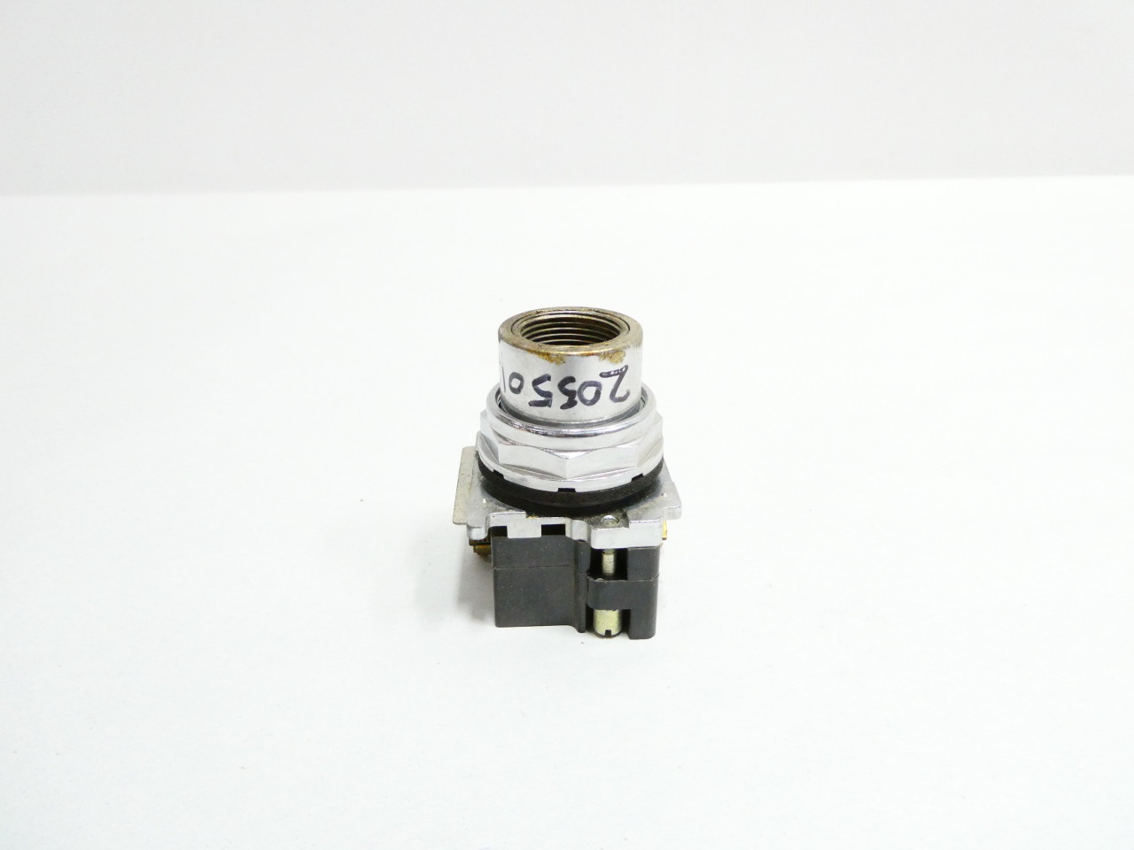 CUTLER HAMMER 10250T5 51 ILLUMINATED 600V-AC EMERGENCY STOP BUTTON ...