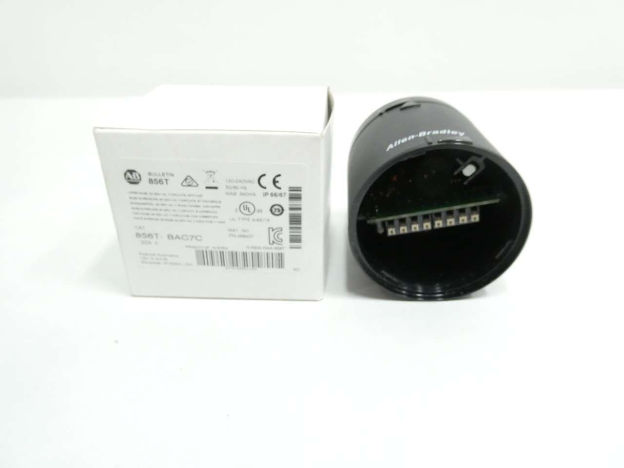 ALLEN BRADLEY 856T-BAC7C POWER 120-240V-AC BASE MODULE - MRO INDUSTRIAL