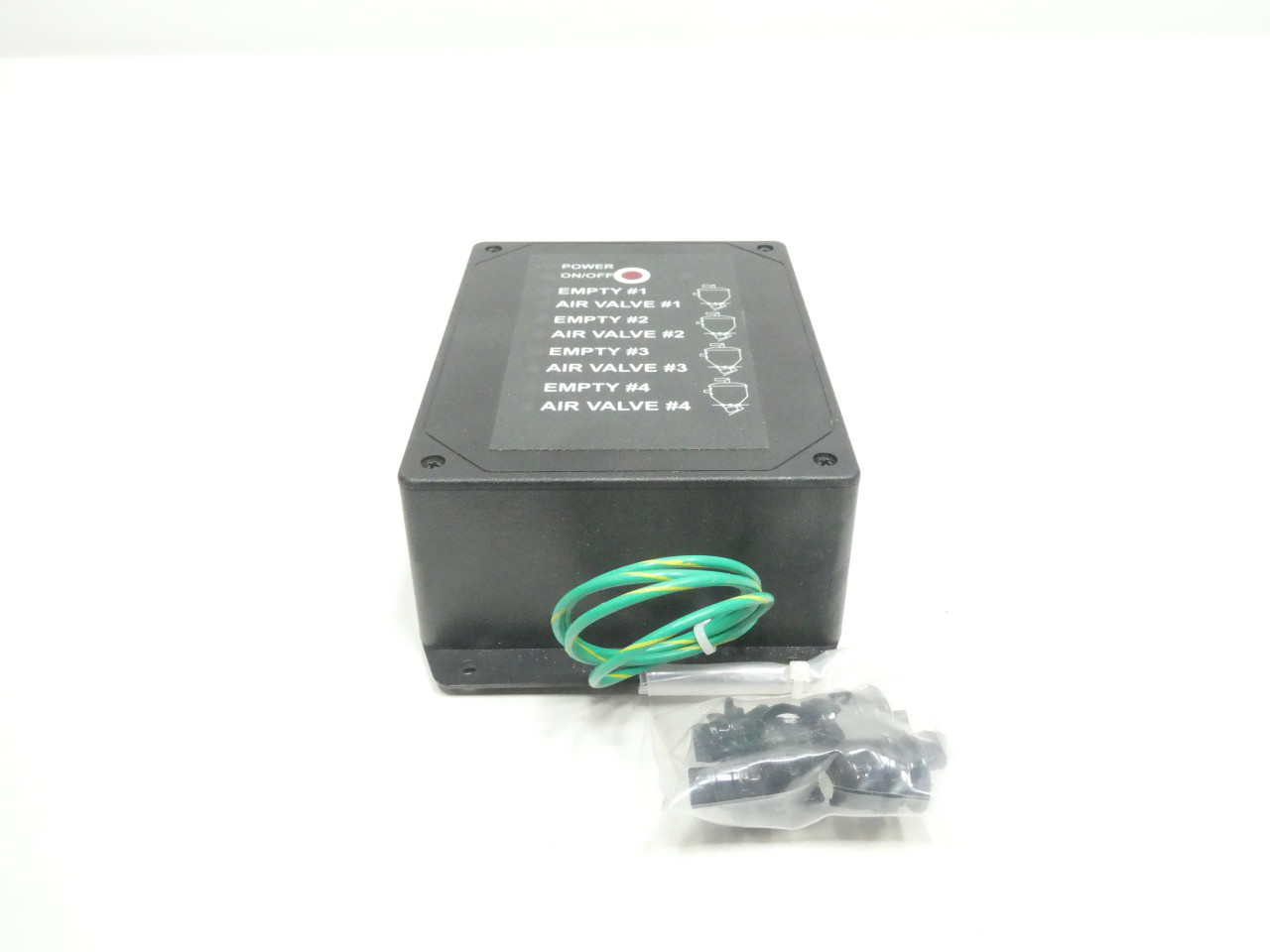 UNIVERSAL DYNAMICS 941566 CONTROLLER MODULE - MRO INDUSTRIAL