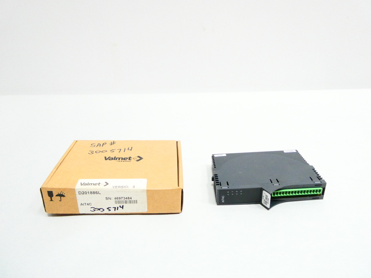 VALMET AIT4C D201886L ANALOG INPUT MODULE - MRO INDUSTRIAL