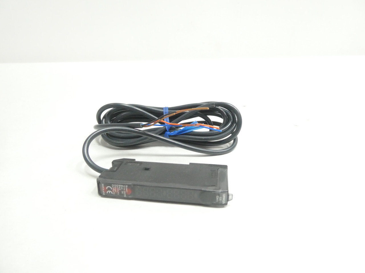 OMRON E2C-EDA11 12-24V-DC PROXIMITY SWITCH - MRO INDUSTRIAL