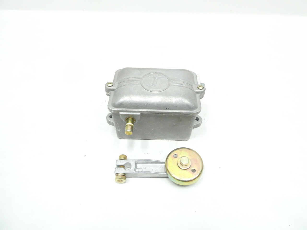 JOSLYN CLARK HLA-30 600V-AC 250V-DC LIMIT SWITCH - MRO INDUSTRIAL