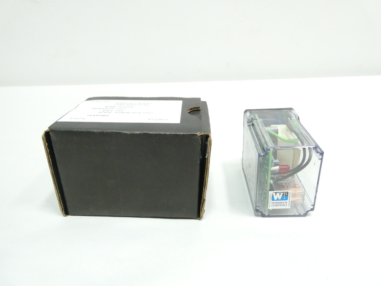 WARRICK 16DMP1M0 120V-AC PLUG-IN RELAY - MRO INDUSTRIAL
