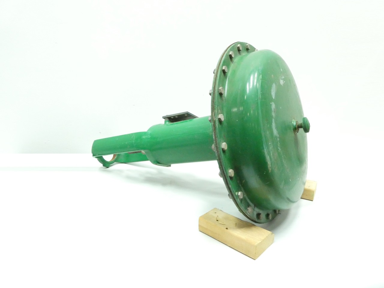 FISHER 657 SIZE 46 PNEUMATIC VALVE ACTUATOR - MRO INDUSTRIAL