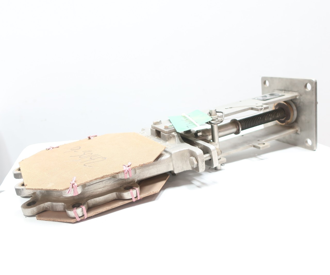 FC FLOW CONTROL 84-BB-2-AH-A-1-XX MANUAL 150 STAINLESS 6IN KNIFE GATE ...