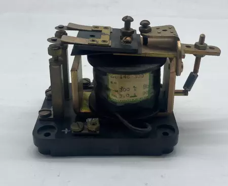 Ward Leonard Electric Relay 146-300 - MRO INDUSTRIAL