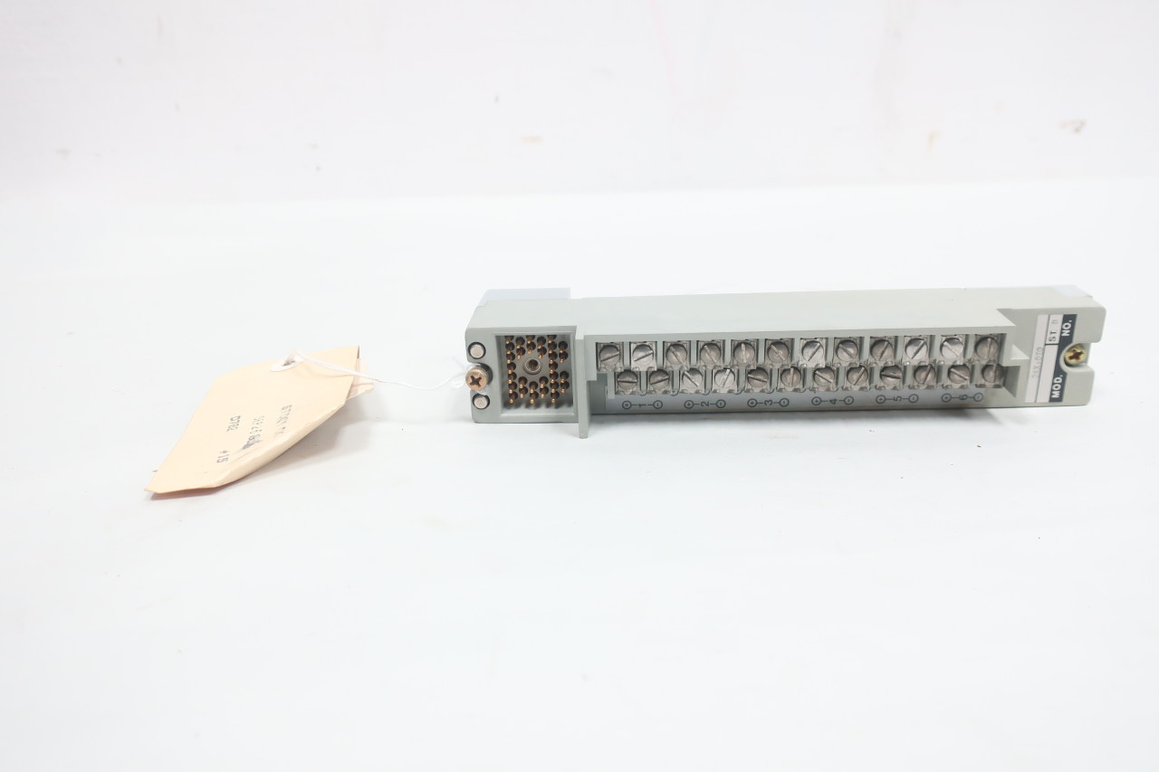 FOXBORO 2AX+DIO SIGNAL DISTRIBUTION MODULE TERMINAL AND CONTACT BLOCK ...