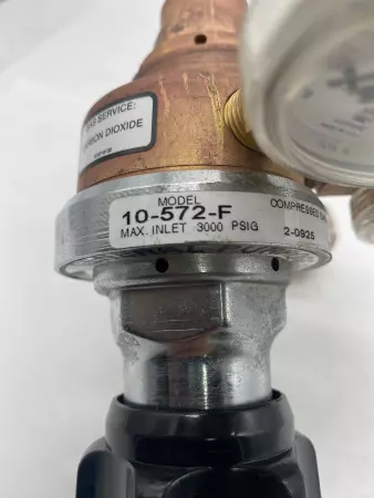 Fisherbrand Compressed Gas Regulator Assembly 10-572-F - MRO INDUSTRIAL