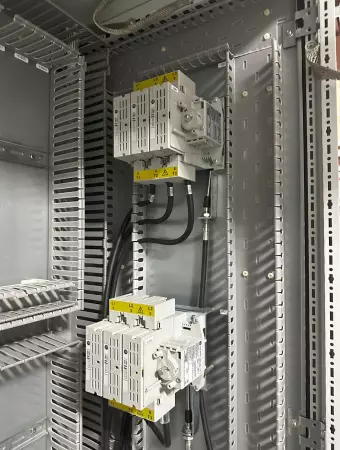 Rittal Industrial Enclosure Control Panel 2700193118/290 - MRO INDUSTRIAL