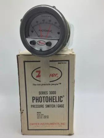 Dwyer Photohelic® Pressure Gauge 3100C - MRO INDUSTRIAL