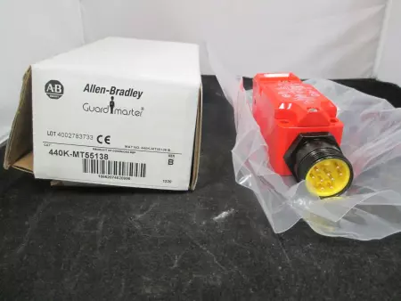 ALLEN-BRADLEY SAFETY INTERLOCK SWITCH 440K-MT55138 - MRO INDUSTRIAL
