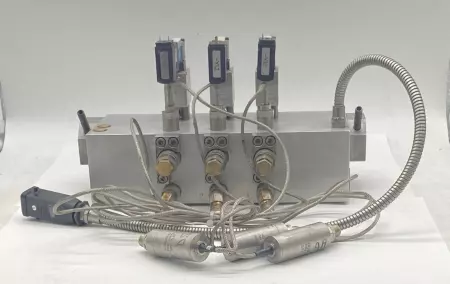 Nordson Hot Melt Distributor with 3 Applicator Modules 7148333 - MRO ...