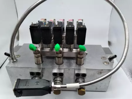 Nordson Speed-Coat Applicator Head 7161617 - MRO INDUSTRIAL
