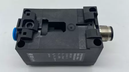 Festo Pressure Sensor 8001200 - MRO INDUSTRIAL