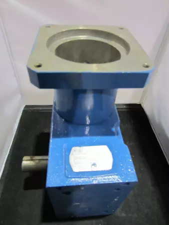 Paper Converting Machine Right Angle Gearbox 92910 - MRO INDUSTRIAL