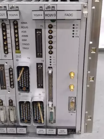 Bruker Mainframe Console with Control Modules ACQ 9SLOT - MRO INDUSTRIAL