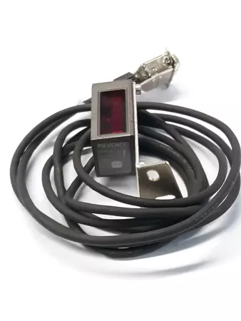 Keyence Laser Barcode Scanner BL-600 - MRO INDUSTRIAL