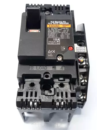 Fuji Auto Circuit Breaker EA32AC - MRO INDUSTRIAL