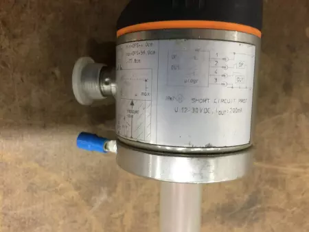 IFM Efector Level Sensor LK1024 - MRO INDUSTRIAL
