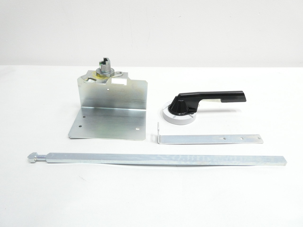 SQUARE D 9421-LJ4 ROTARY HANDLE MECHANISM CIRCUIT BREAKER PARTS AND ...