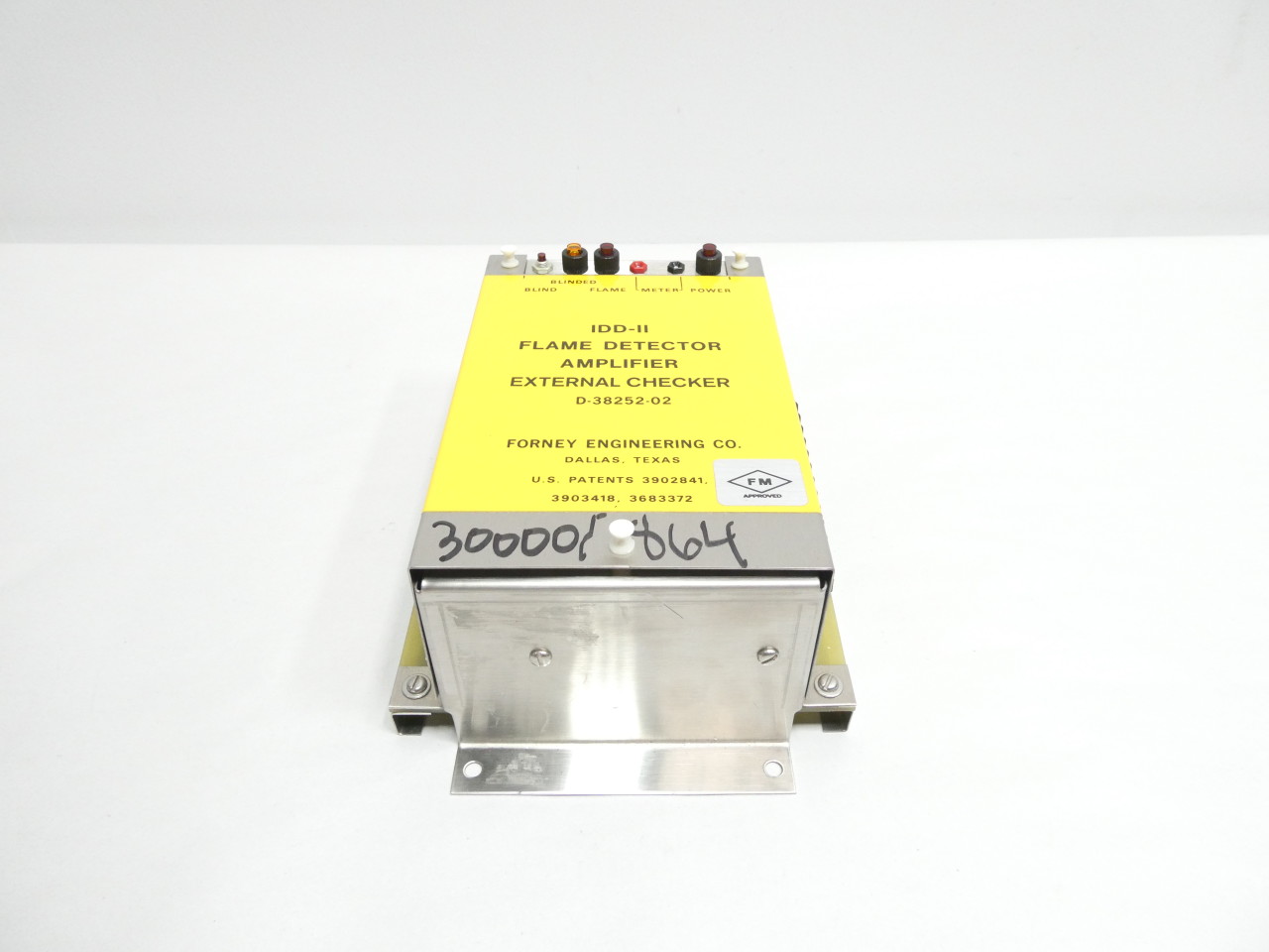 FORNEY D-38252-02 IDD-II FLAME DETECTOR AMPLIFIER EXTERNAL CHECKER TEST ...