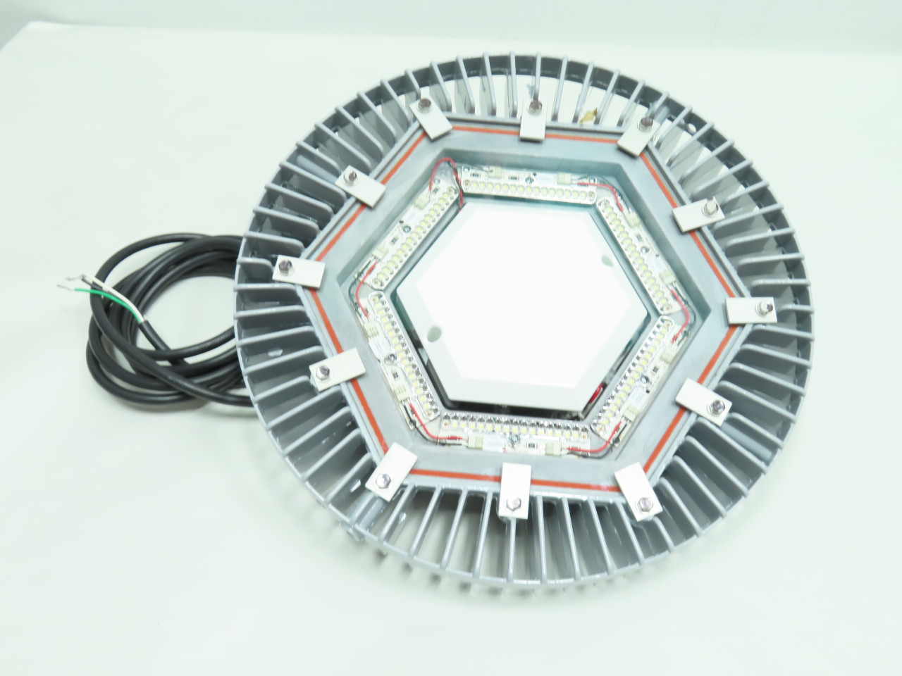 DIALIGHT HBGC4P DUROSITE HIGH BAY 161W LED 100-277V-AC LIGHT FIXTURE ...